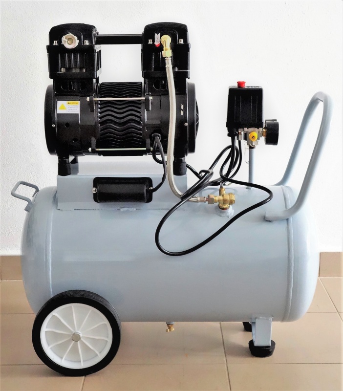 Oil Less Compressor 200L/50L - flow 200 l/min. | air tank 50 l ...